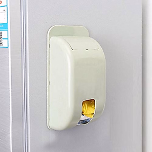 Wall Mounted Plastic Garbage Bag Storage Box Container Self-Adhesive Grocery Bag Holder Saver Dispenser Trash Bags Organizer Recycling Grocery Pocket Containers Hanging Organizer (Green)