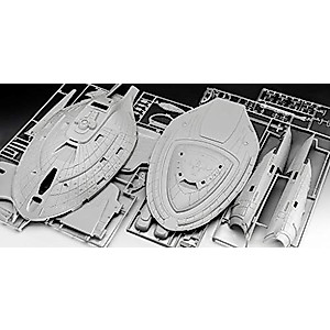 Revell 04992 U.S.S. Voyager 1:670 Scale Unbuilt/Unpainted Plastic Model Kit