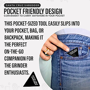 Santa Cruz Shredder Triangle Pick Tool, 1-Piece Scrapper for Hard to reach places (Black)