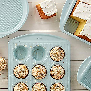 Wilton Texturra Performance Non-Stick Bakeware Baking Pans Set - Versatile Baking Set with Unique Texture to Encourage Airflow for Even Heating, Blue, 7-Piece