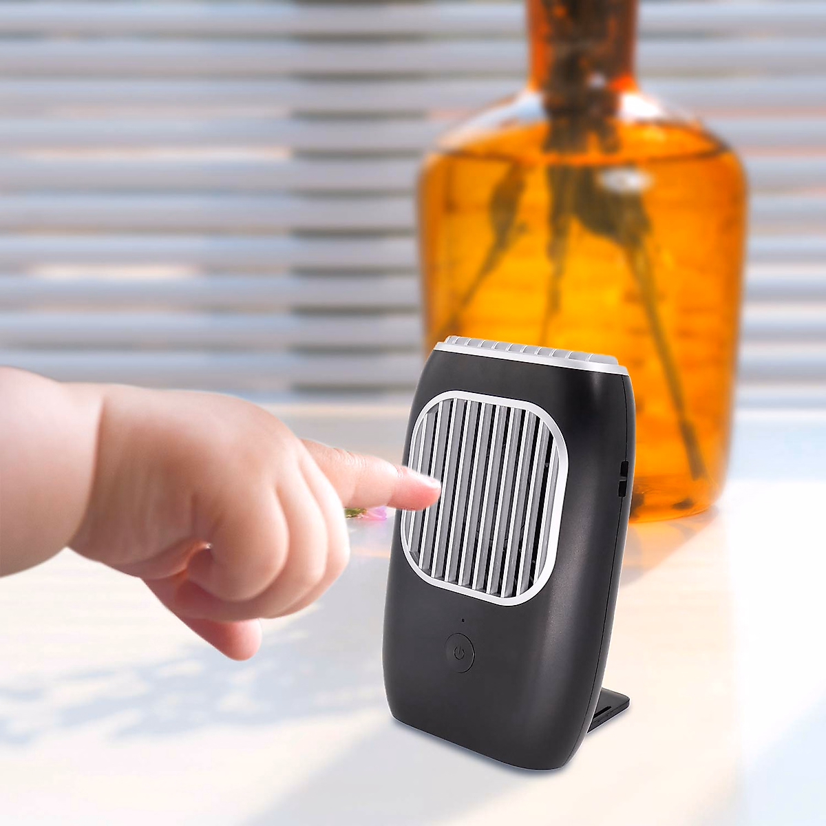 Aluan Hanging Neck Fan Portable Rechargeable Lash Fan, Mini Personal Necklace Fan with Adjustable Lanyard and Bracket, Battery Operated Hands Free Wearable Fan for Eyelash Dryer Indoor Outdoor Travel