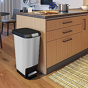 Curver Alto 11 Gallon Resin Trash Can Waste Bin with Soft-Close Lid and Foot Pedal for Hands Free Operation, Black/Silver