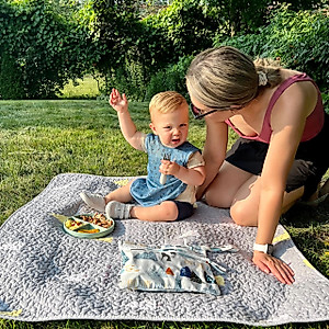 BapronBaby Bears in Blue Bapron - No Neck Tie Safer Bib for Baby & Toddler - Soft Waterproof Stain Resistant - Machine Washable - Sz Baby/Toddler 6m-3T