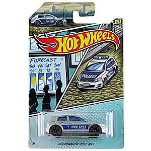 Hot Wheels 2020 Bundle Set of 5 Police Cars Chevrolet Nissan BMW Lamborghini Volkswagen