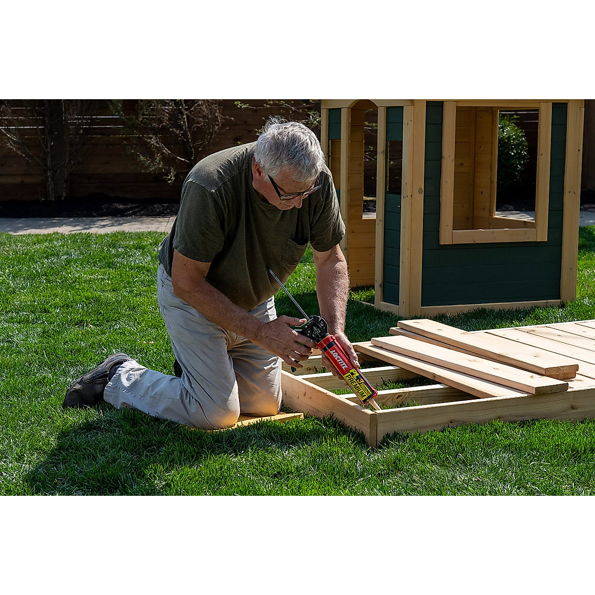 Loctite 1390595 Polyurethane Construction Adhesive, Single, Tan, 10 Fl Oz