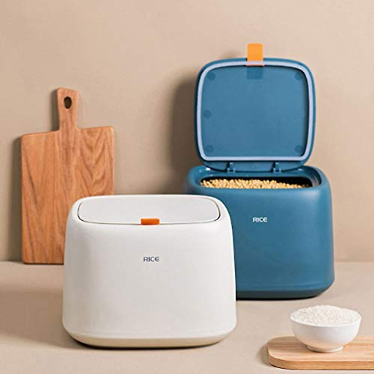 Hemoton Rice Storage Container 10kg Airtight Food Storage Containers Moisture- proof Sealed Grain Storage Bin for Rice Flour Cereal Bread Storage White