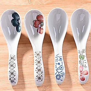 Japanese Soup Spoons set of 4, Asian Ceramic Ramen Spoons