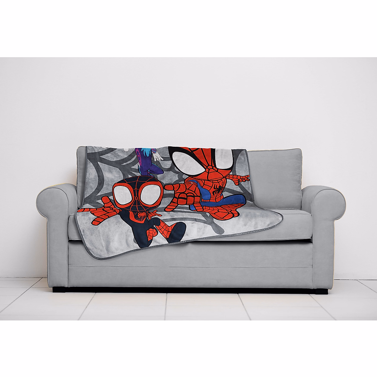Spidey & His Amazing Friends Plush Throw Blanket - Measures 50 x 60 Inches - Kids Super Soft Fleece Bedding Features Ghost Spider Gwen & Miles Morales