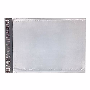 Amazon Basics Poly Bubble Mailer, 10.5" x 16" (Internal Size - 10.25" x 15"), White, 25-Pack