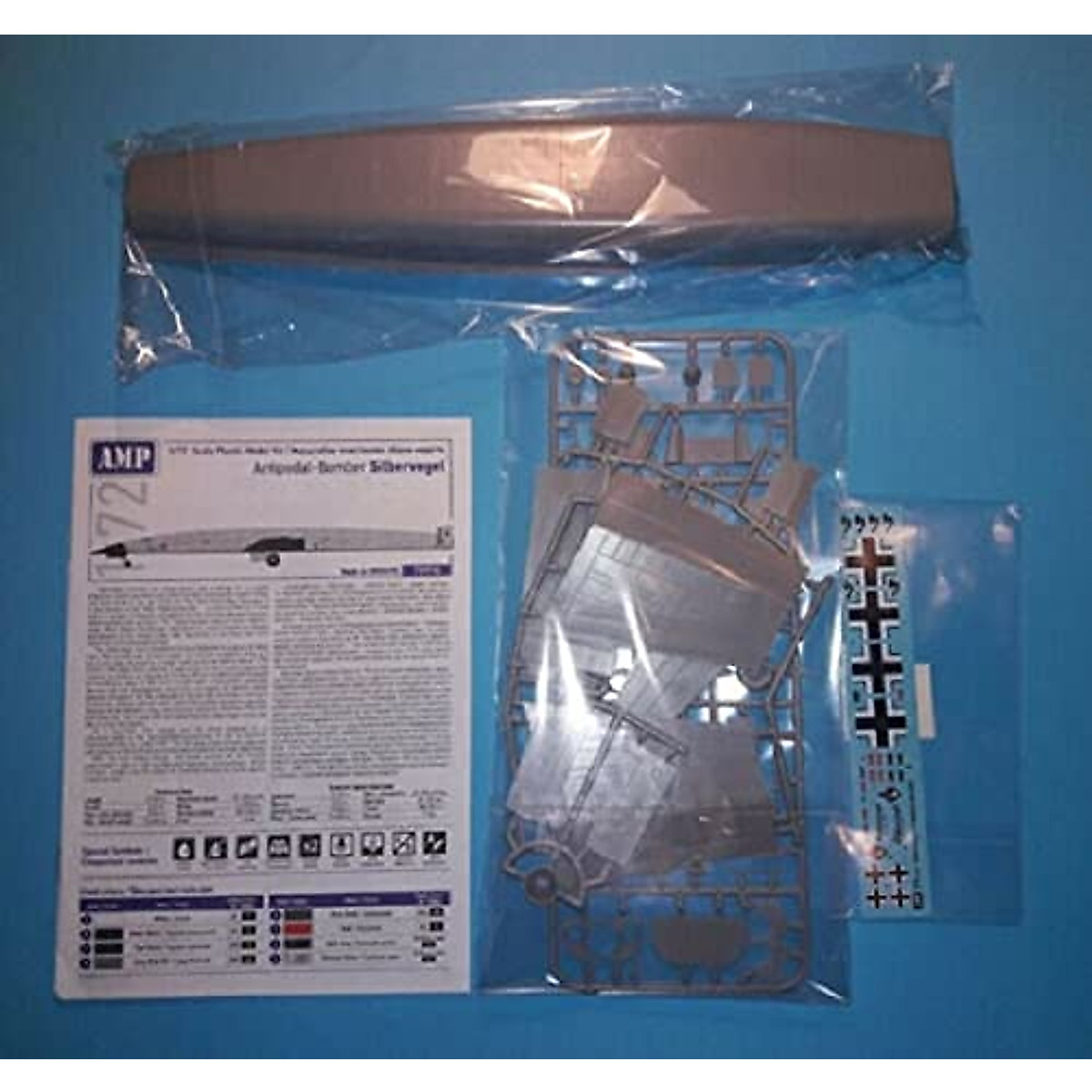 AMP 72-014 - 1/72 -"Silbervogel Third Reich sub-Orbital Bomber Scale Model kit