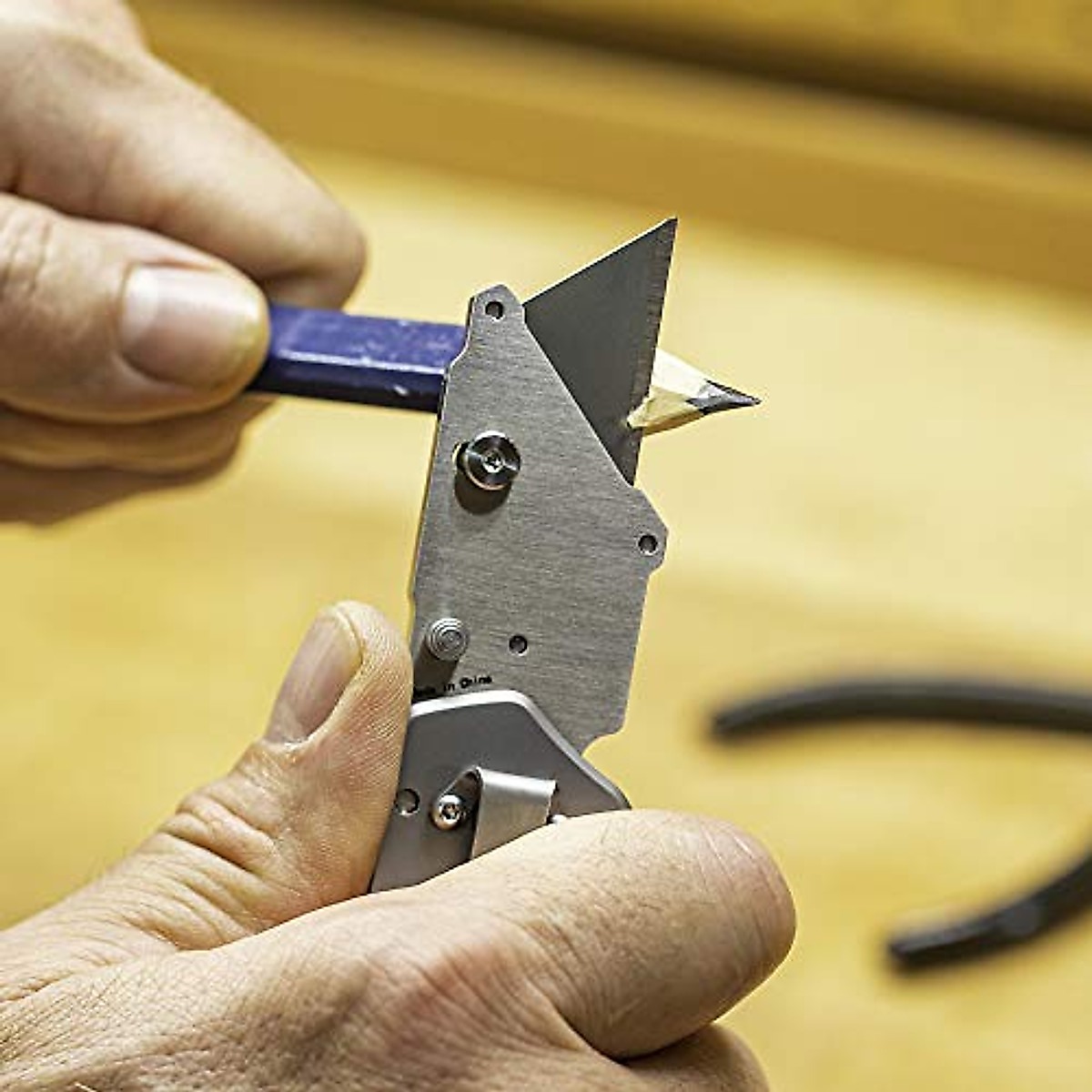 Smith's 51244 EdgeWork-Site Razor Knife, Black