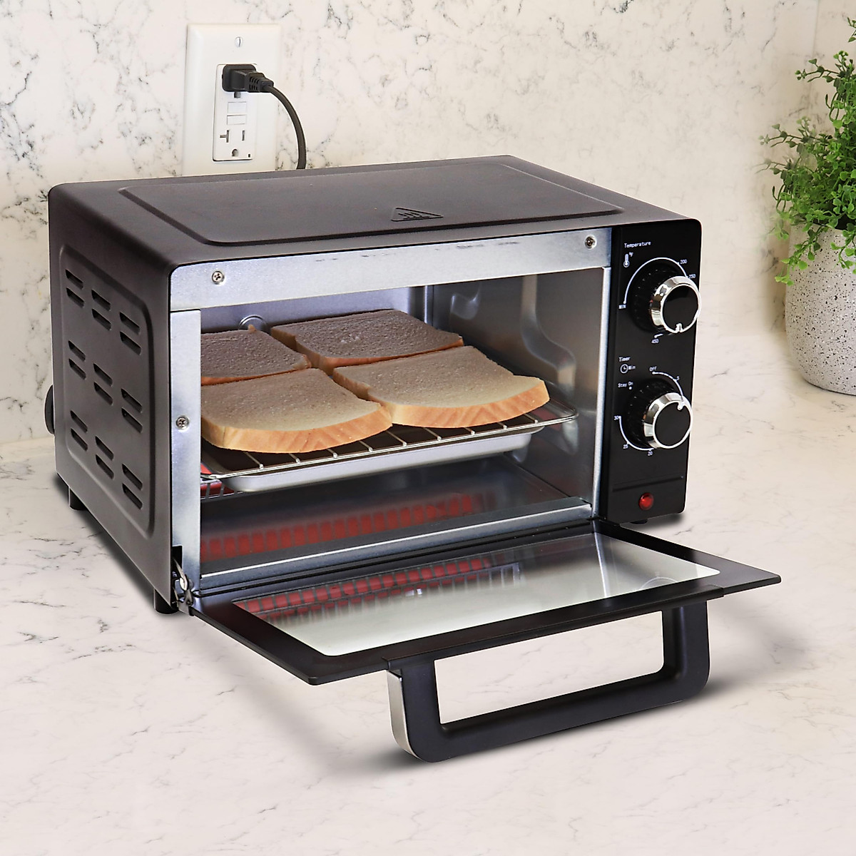Total Chef 4-Slice Toaster Oven, 1000W, Black Compact Countertop Oven with Natural Convection, Temperature Control Dial, 30 Minute Timer, Bake, Toast, Roast, Includes Baking Pan and Toasting Rack