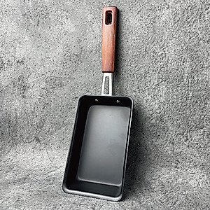 Terra Distribution Japanese Tamagoyaki Omelette Pan [ Made in Japan ] Pre-seasoned Carbon Steel Egg Frying Pan (Small (6.10’’x 3.74’’))