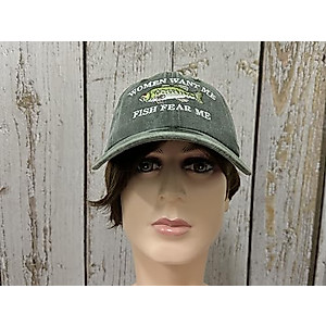 Enodtter Women Want Me Fish Fear Me Hat Trout, Fishing Gifts, Embroidered Army Green Baseball Cap for Men, Adjustable Cotton Dad Hat