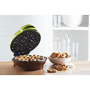 Brentwood Mini Pretzel Maker Machine Non-Stick, Green