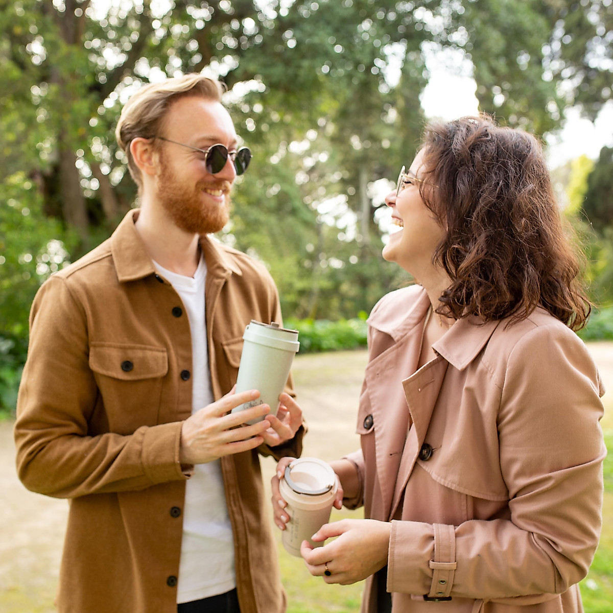 bioGo Reusable Coffee Cups - Faded Pink & Pastel Gray - 16oz x 2 - Microwave & Dishwasher Safe - Perfect for Couples