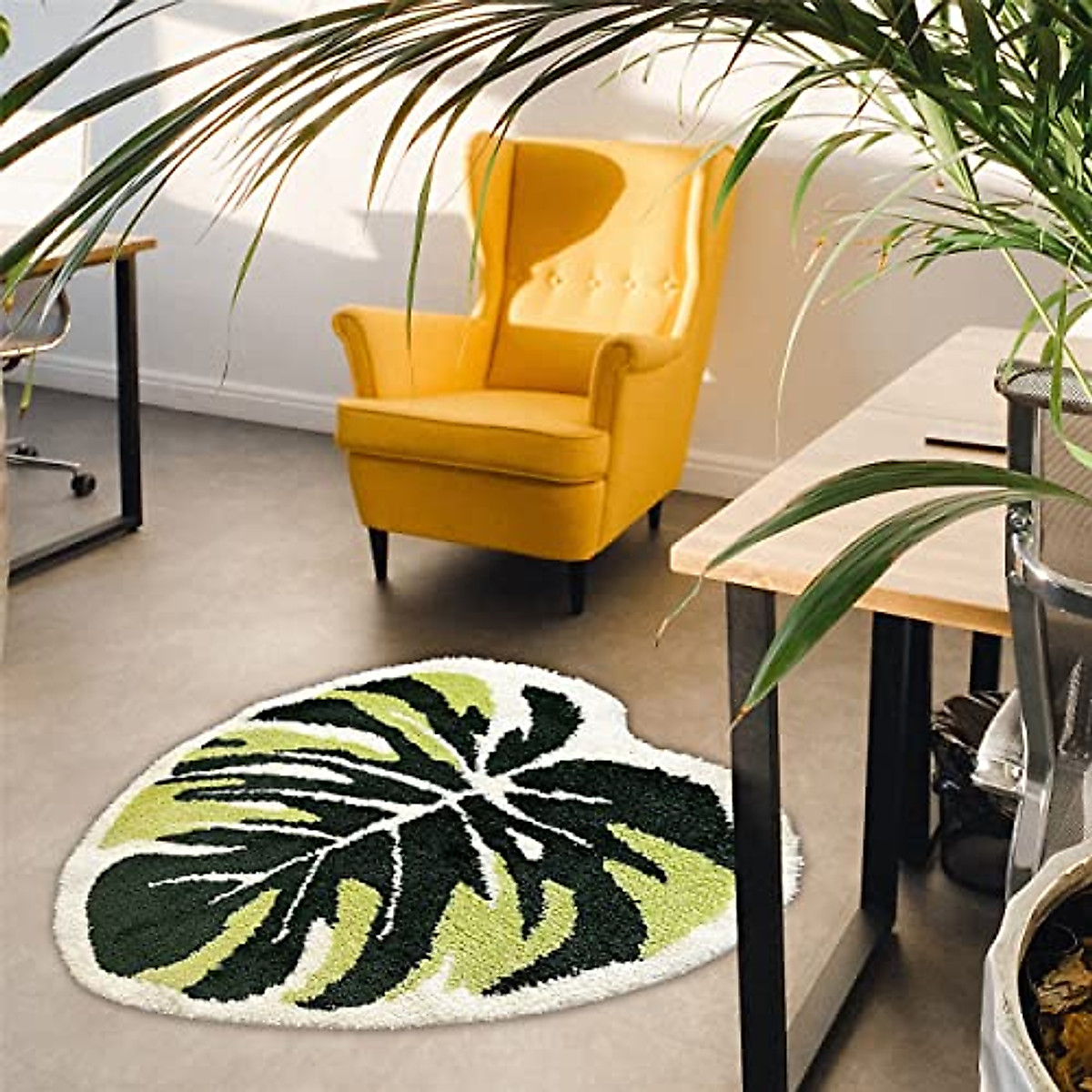 THRILRUG Monstera Leaf Area Rugs Non Slip Bath Mat Tufted Rug,Ultra Soft Washable Children Play Plant Leaves Shaped Kids Pets Floor Mat Carpet for Bedroom,Living Room Green 3.6'×4.7'
