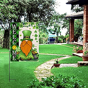 XIFAN St Patrick's Day Garden Flag Shamrock Gnome Clover Welcome Flag, Double Sided Buffalo Plaid Gold Coins, Small 12.5 x 18 Inch Green Saint Patrick Spring Yard Farmhouse Outdoor Decoration