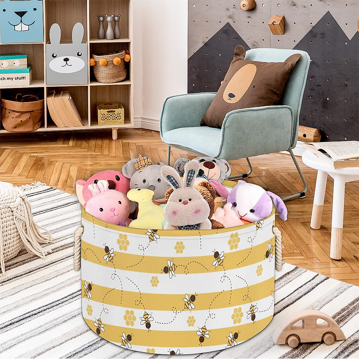 Bee Large Round Storage Bin Basket, Honeycomb Stripe Bee Decor Foldable Clothes Bag Folding Washing Bin Collapsible Fabric Laundry Hamper with Handle for Toys Stuffed Blanket Closet Bedroom Nursery