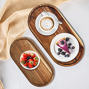 Elsjoy Set of 2 Acacia Wooden Serving Trays, Natural Wood Serving Platters Set with Lip, Oval Charcuterie Plates Board Rustic Long Bread Fruit Dishes for Kitchen Decor, 14"x7" and 11"x5.5"