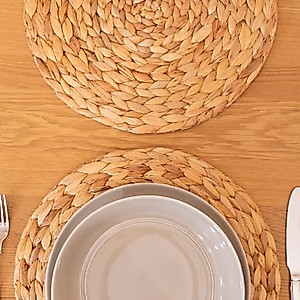 YANGQIHOME 6 Pack, Round Woven Placemats, Natural Water Hyacinth Place mats, Braided Straw Table Mats for Dining Table (13.8 inch)