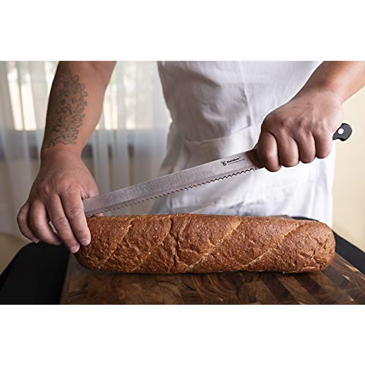 HUMBEE Chef Serrated Bread Knife For Home Kitchens Bread Knife 12 Inch Black