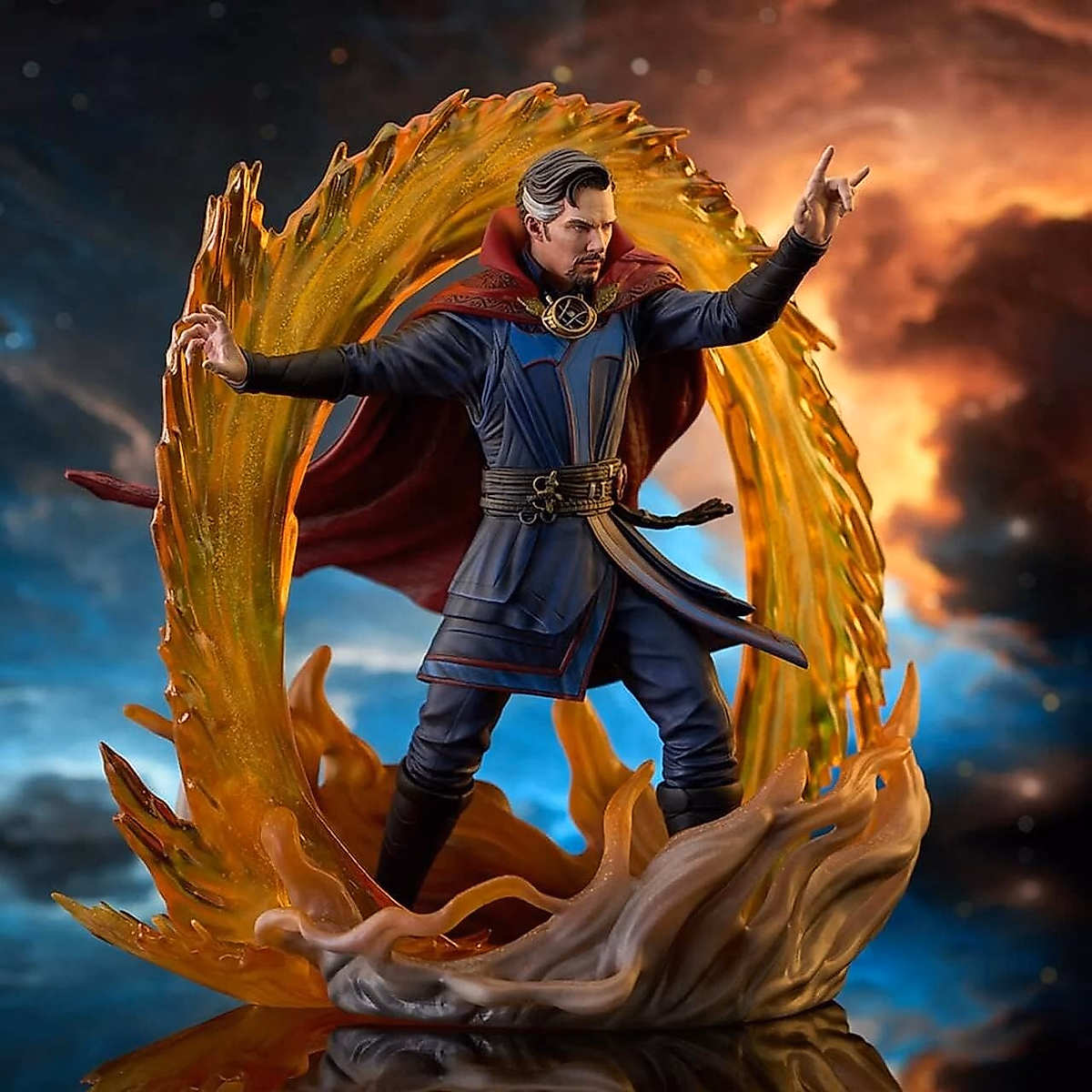 Diamond Select Toys Marvel Gallery: Doctor Strange in The Multiverse of Madness PVC Statue, Multicolor, 10 inches