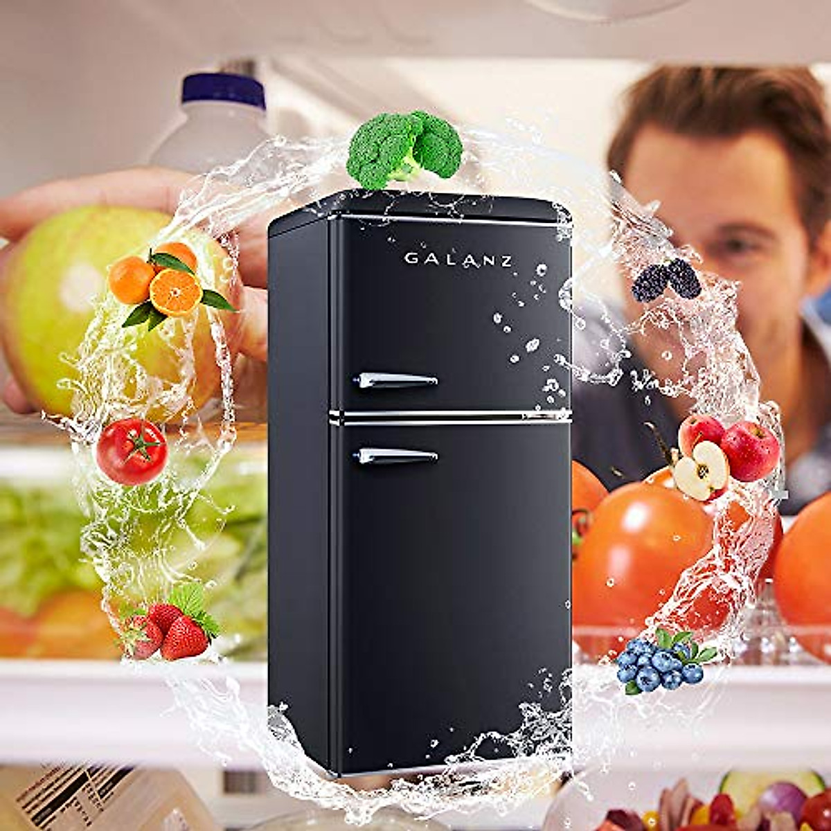 Galanz GLR40TBKER Retro Compact Refrigerator, Mini Fridge with Dual Doors, Adjustable Mechanical Thermostat with Freezer, 4.0 Cu Ft, Black