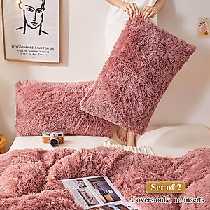 XeGe Faux Fur Throw Pillow Cases, Plush Shaggy Ultra Soft Pillow Covers, Fluffy Crystal Velvet Decorative Pillowcases, Furry Fuzzy Pillow Shams Zipper Closure, Set of 2(Standard, Old Pink)