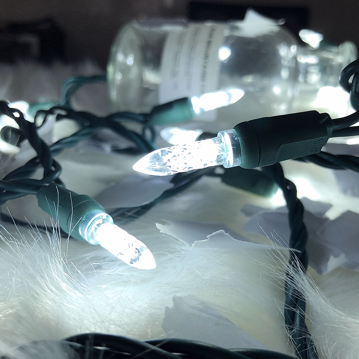 Dalla Costa 50 Count M5 Faceted Christmas Mini Light Set Indoor/Outdoor Use String Lights for Garden Christmas Tree Patio Lawn Party Home 120V UL Certified Green Wire 17 Feet (Cool White)