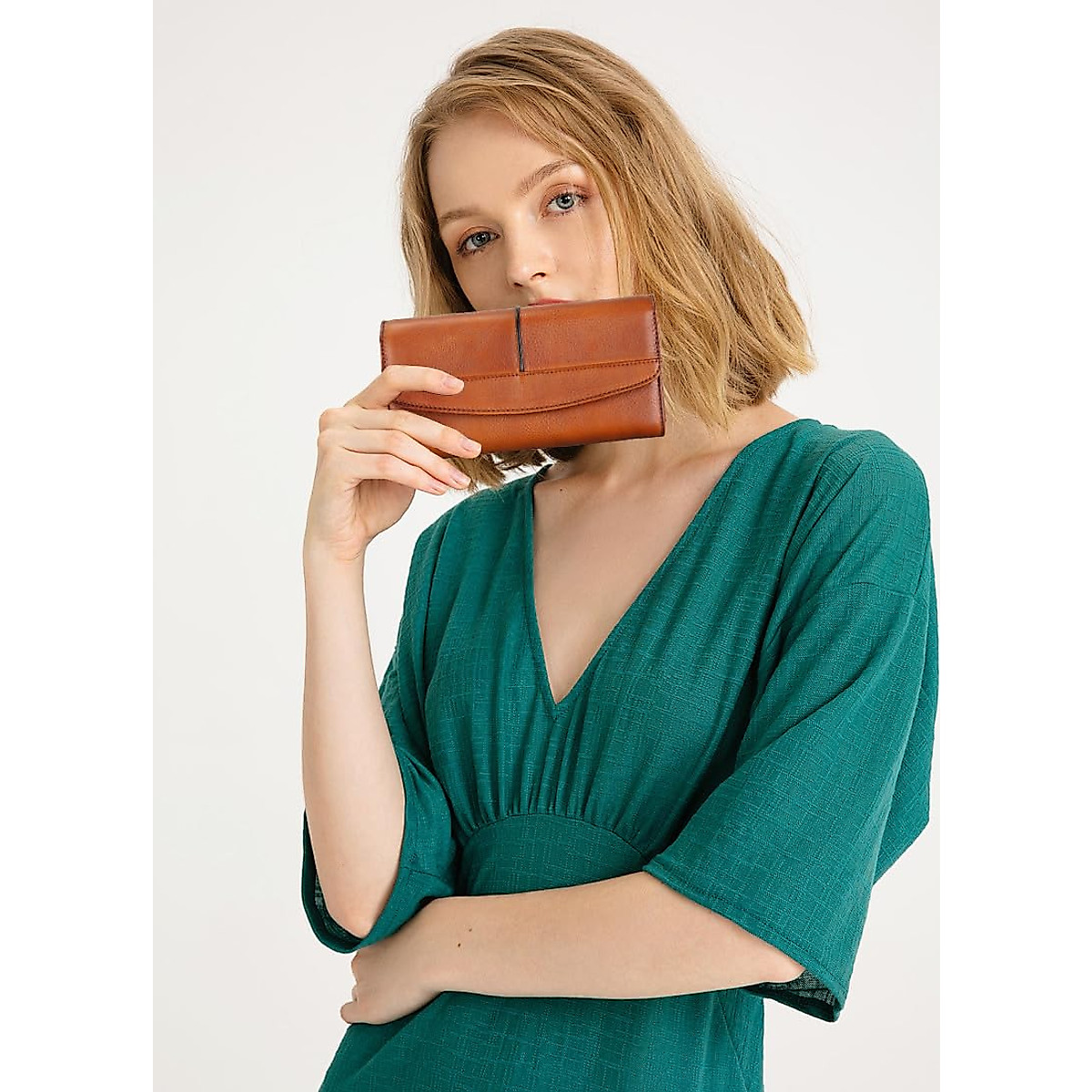 LETEULO Womens Real Leather Wallets Handmade Ladies Clutch Card Organizer Holder (Coffee)