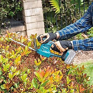 Makita XMU04ZX 18V LXT® Lithium-Ion Cordless Grass Shear with Hedge Trimmer Blade, Tool Only