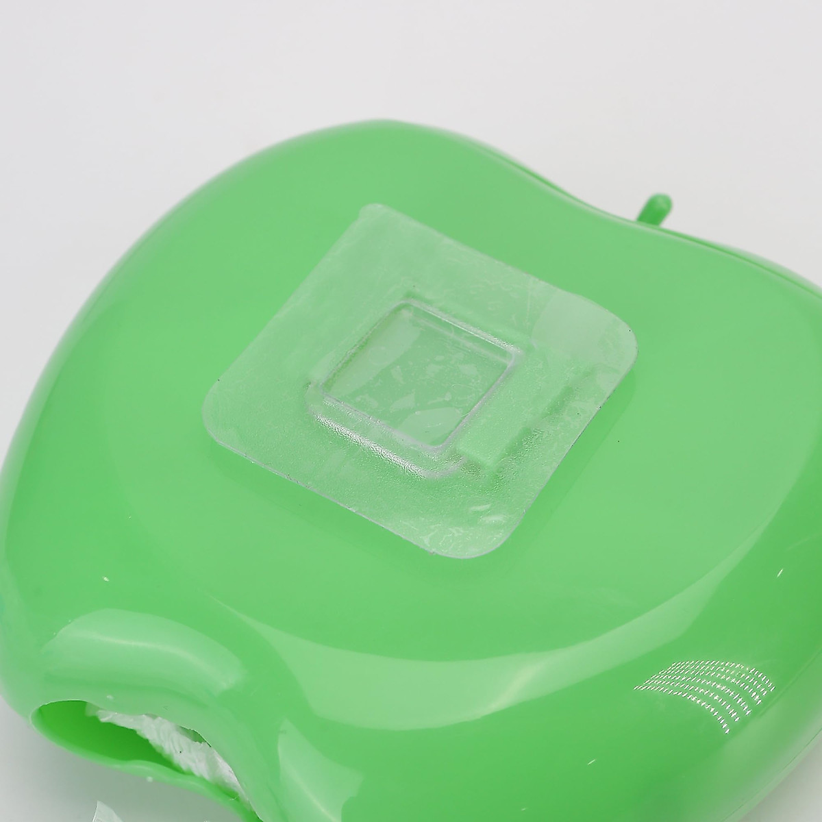 Plastic Wrap Storage Box with 200pcs Disposable Cling Film Food Cover, Reusable Wall-Mounted Punch-Free Dispenser for Elastic Sleeve Bag, Extractable Shower Caps Organizer for Kitchen Bathroom (Green)