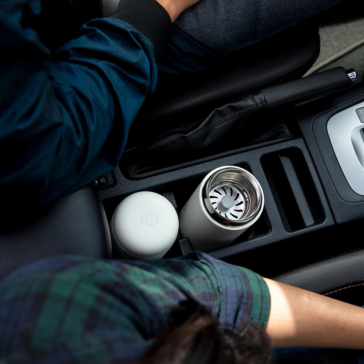 Fellow 12 oz Carter Move Travel Mug - Vacuum-Insulated Stainless Steel Travel Coffee Mug - Coffee Tumbler with Ceramic Interior and Splash Guard - Matte White