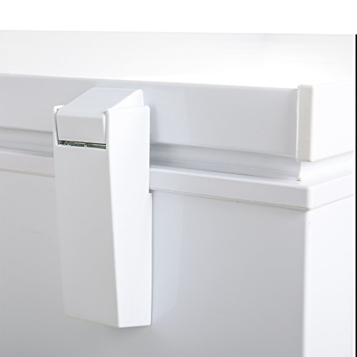 MAXX COLD MXSH7.0SHC S-Series Chest Freezer, White