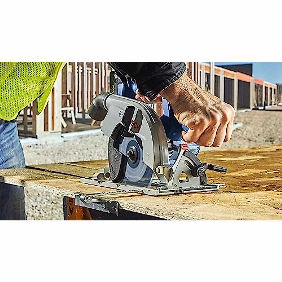 BOSCH GKS18V-22N 18V Brushless Blade-Right 6-1/2 In. Circular Saw (Bare Tool)