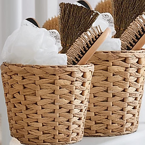 KRE Cinnamon Scented Broom 6 Inch Mini Hand Broom Fresh Scent for Fall Autumn Halloween Christmas Holiday DIY Art Craft Projects Material Farmhouse Home Decoration Gifts Pack of 2 with Bonus Hermbuch