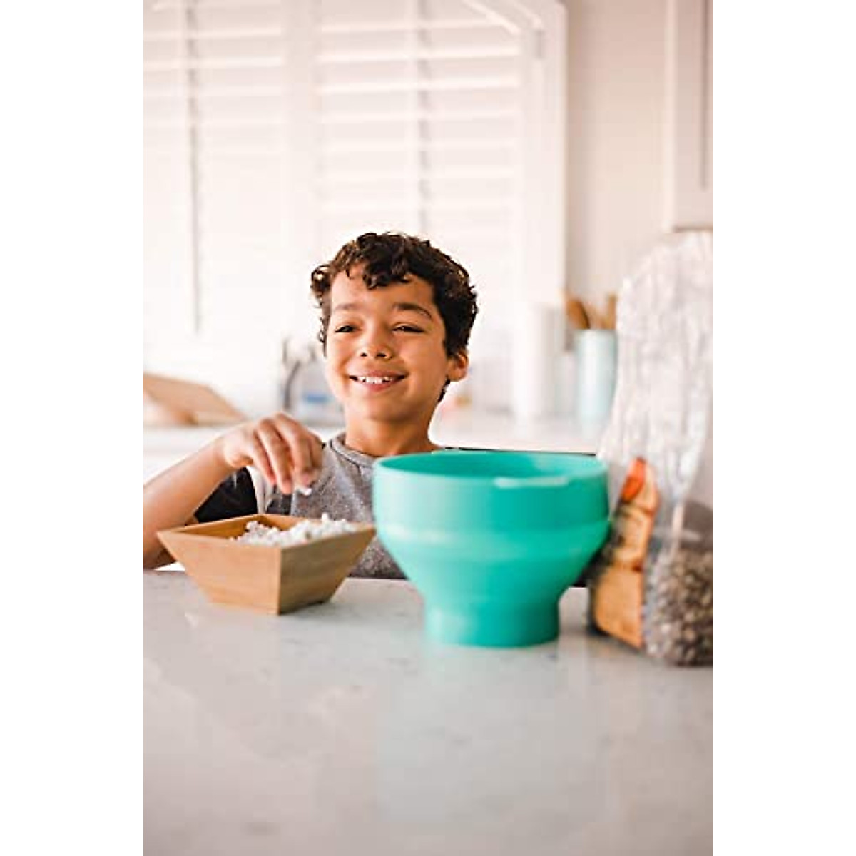 Amish Country Popcorn | Old Fashioned Microwave Popcorn | 10 Bags Sweet Kettle White Hulless | Non-GMO, Gluten Free, Microwaveable and Kosher (10 Bags)