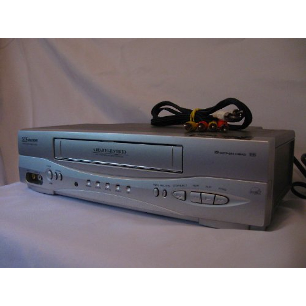 Emerson EWV603 4 Head HIFI Stereo ON-SCREEN MENU Video Player / Recorder (VCR) with 19 Micron Heads