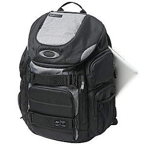 Oakley Men's Enduro 2.0 30L Backpack, Blackout
