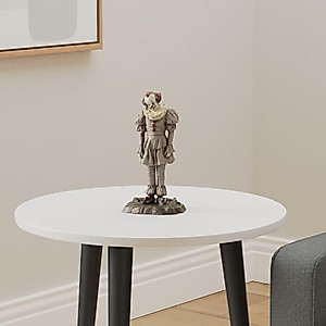 DIAMOND SELECT TOYS It Chapter 2 Gallery Pennywise Swamp PVC Statue