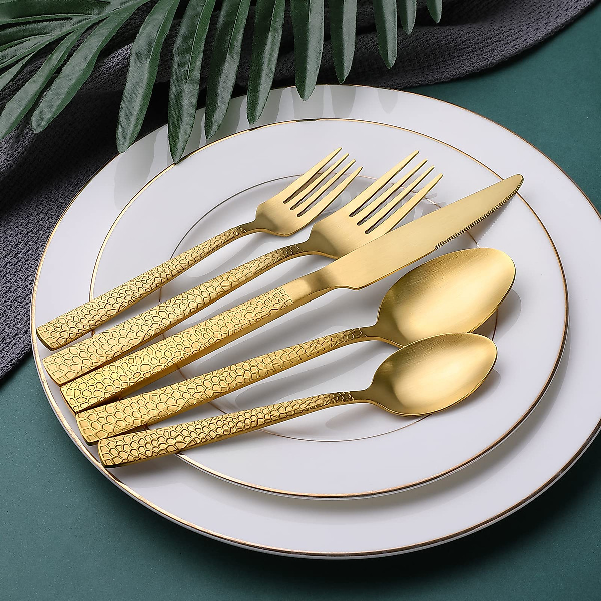 Hammered Gold Silverware Set, OGORI 30-Piece Food Grade Stainless Steel Matte Gold Flatware Set with Square Handle, Service for 6, Tableware Cutlery Set for Home and Restaurant, Dishwasher Safe
