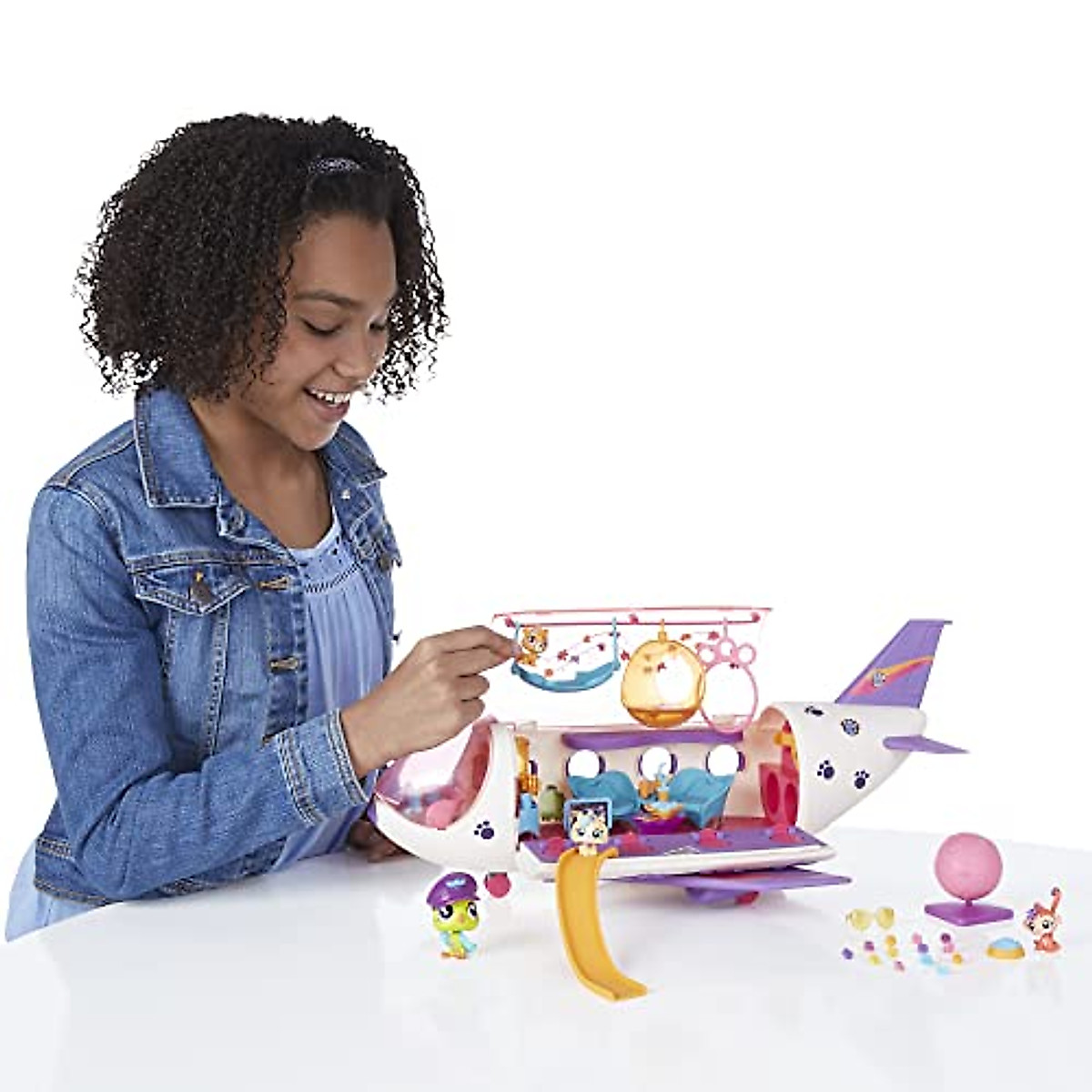 Littlest Pet Shop Pet Jet Playset Toy, Includes 4 Pets, Adult Assembly Required (No Tools Needed), Ages 4 and Up