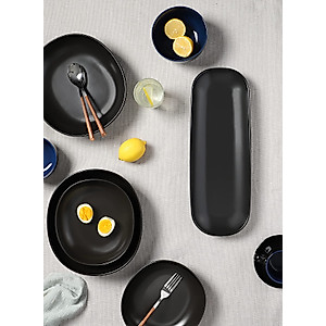 Teocera Pasta Bowls, Salad Bowls Set, Large Serving Bowls, 50 Ounce Porcelain Matte Black Bowls Set of 4 - Square Design, Microwave Dishwasher Safe