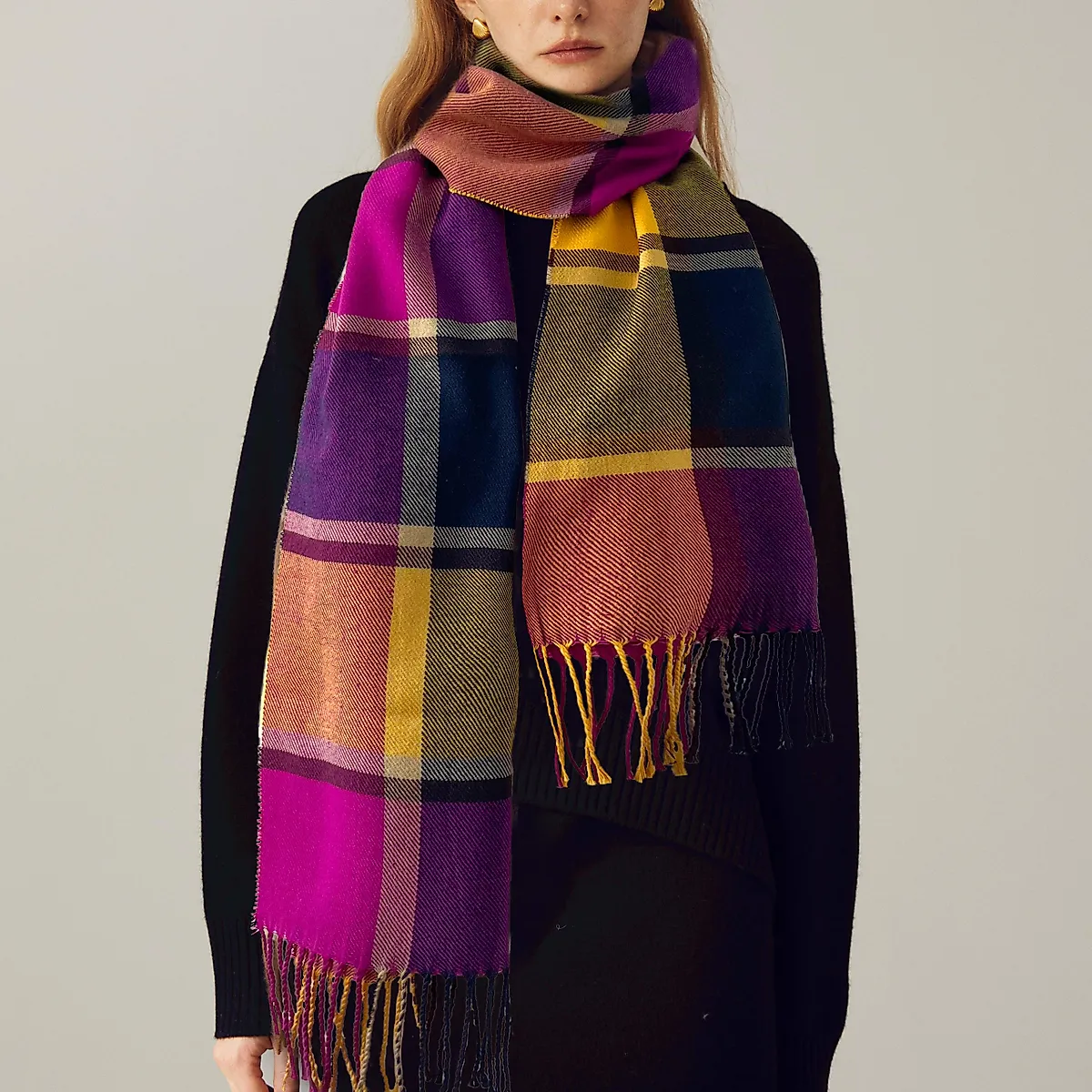 Women's Scarf Classic Tassel Plaid Super Soft Classic Cashmere Feel Fall Winter Scarves Tartan Warm Chunky Wrap Shawl