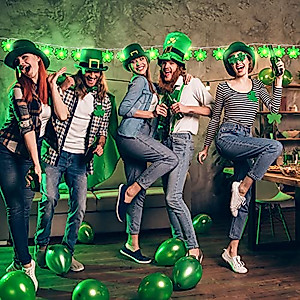 St. Patrick's Day Decoration Lights Shamrock Irish String Lights 9.84 ft with 20 Clover Lights Battery Operated for Home Garden Bedroom Birthday Decor Indoor and Outdoor Use