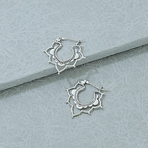 Boma Jewelry Sterling Silver Bomhemian Flower Snap Down Closure Hoop Earrings