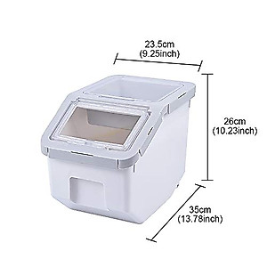 PENCK Dog Food Storage Container Rice Dispenser Cat Pet Food Storage Bin Airtight Plastic flour Holder Cereal Grain Organizer Box with Locking Lid, Measuring Cup, Scoop & Wheels, 5-6kg Capacity, Grey, Small
