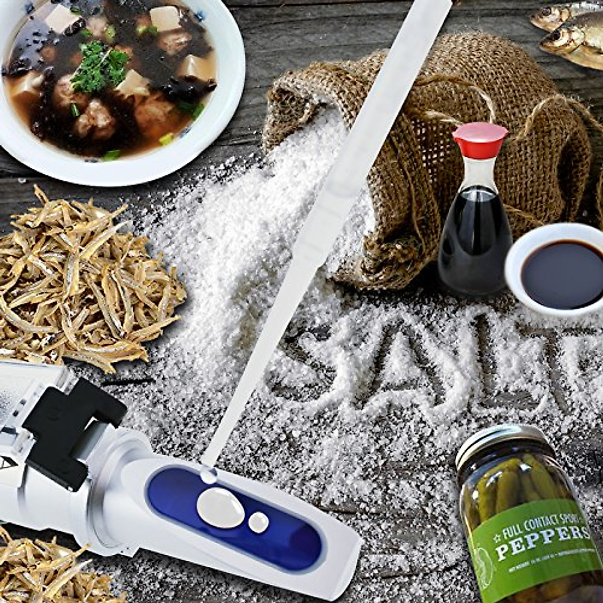 High Accuracy Refractometer Salt Concentration 0-28% Brine Salinity Refractometer with 0.2% Division Automatic Temperature Compensation (ATC) Refractometer