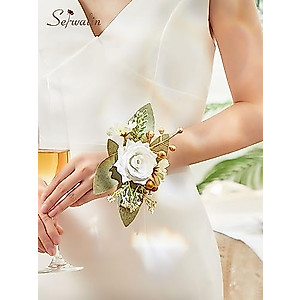 Serwalin White Corsage and Boutonniere Set, Prom Artificial Flower Wrist Corsage Bracelets, Homecoming Corsage Wristlet, Boutonniere for Men Wedding Flowers Accessories Prom Suit Decorations